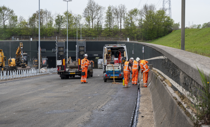 Groot onderhoud aan de Vlaketunnel in volle gang! | Gebr. Van Kessel