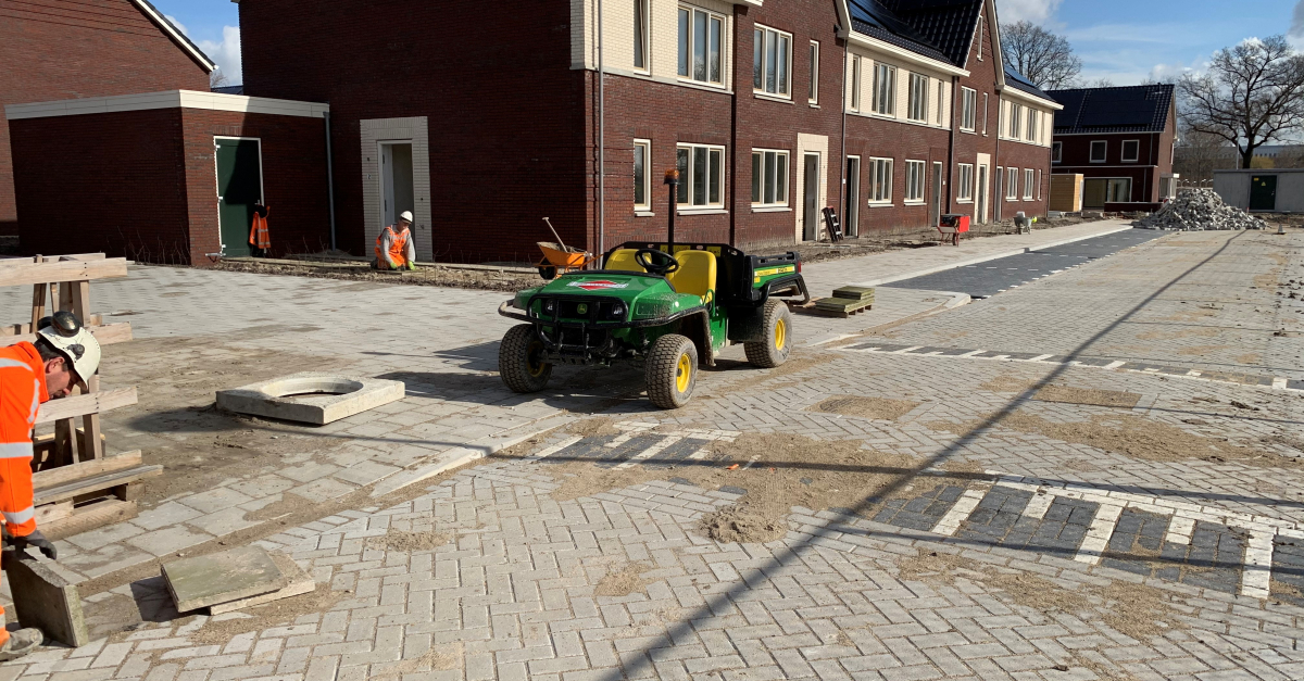 Nieuwe Gator-machine voor Van Kessel Sport en Cultuurtechniek | Gebr ...